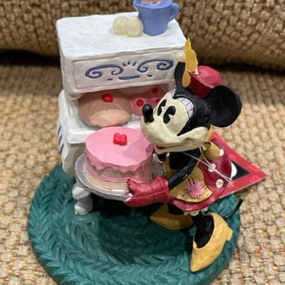 Disney | Accents | Mickey Mouse Co Vintage Minie Kitchen Bakery Stove ...
